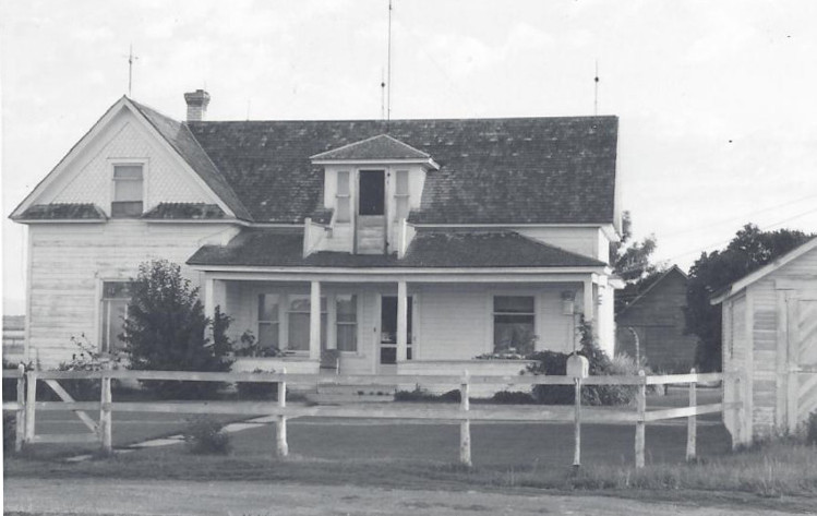 History Of Our Farmhouse – The Peasant's Manor Farm